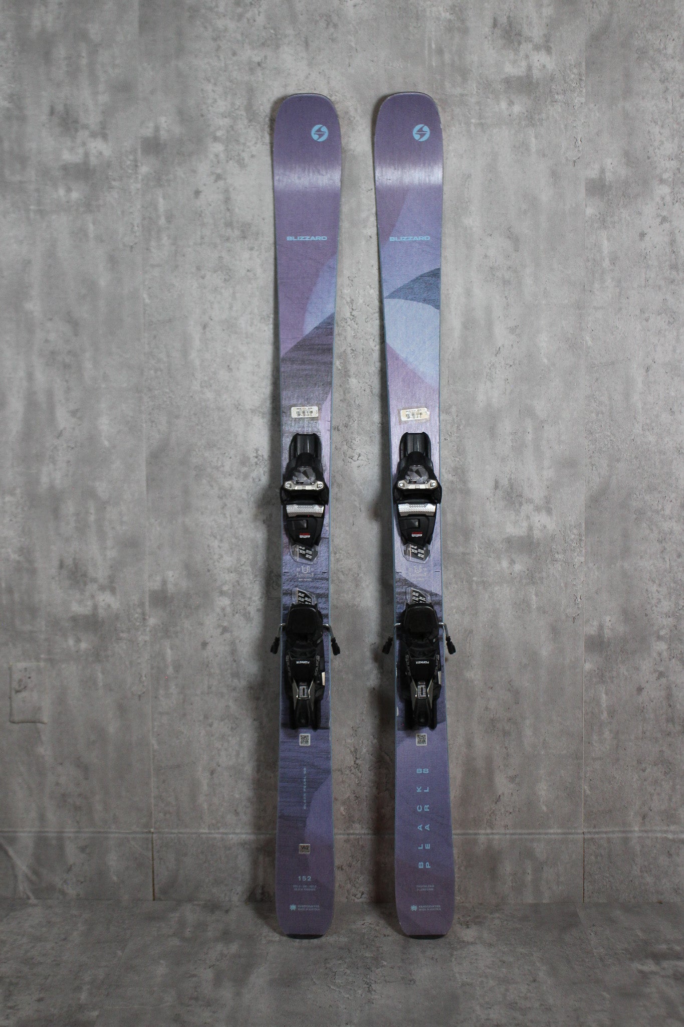 Demo/Used - Blizzard Black Pearl 88 W's 2025 – Switchback Sports